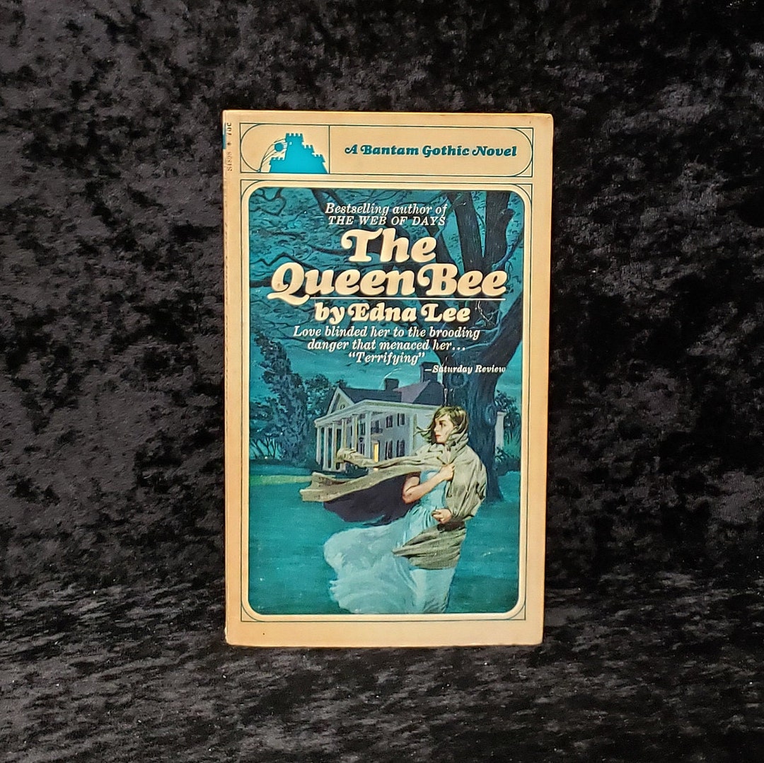 The Queen Bee by Edna Lee 1969 Vintage Gothic Romance Paperback Book - Etsy