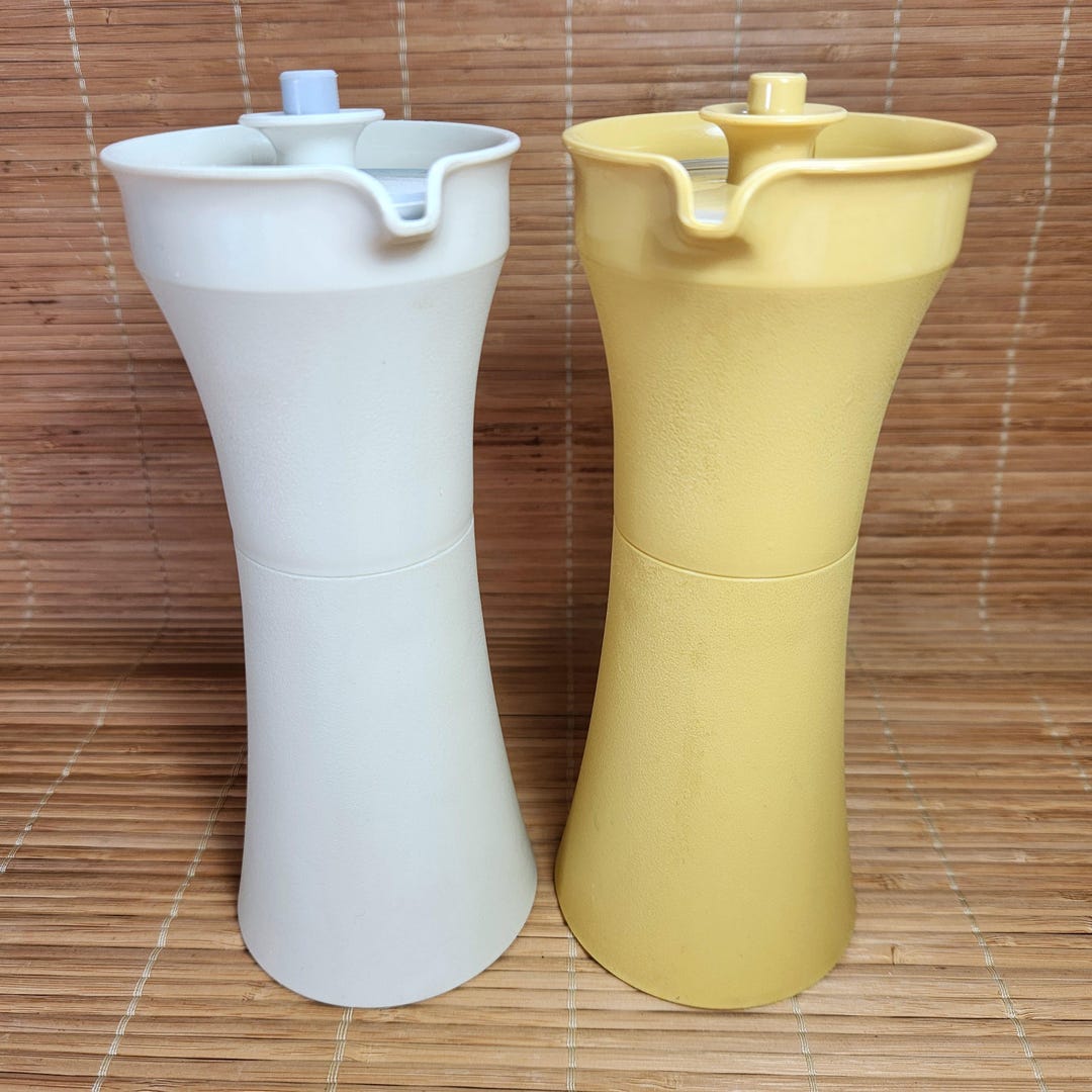 Tupperware Oil & Vinegar Cruet Set Almond and Yellow Salad Dressing ...