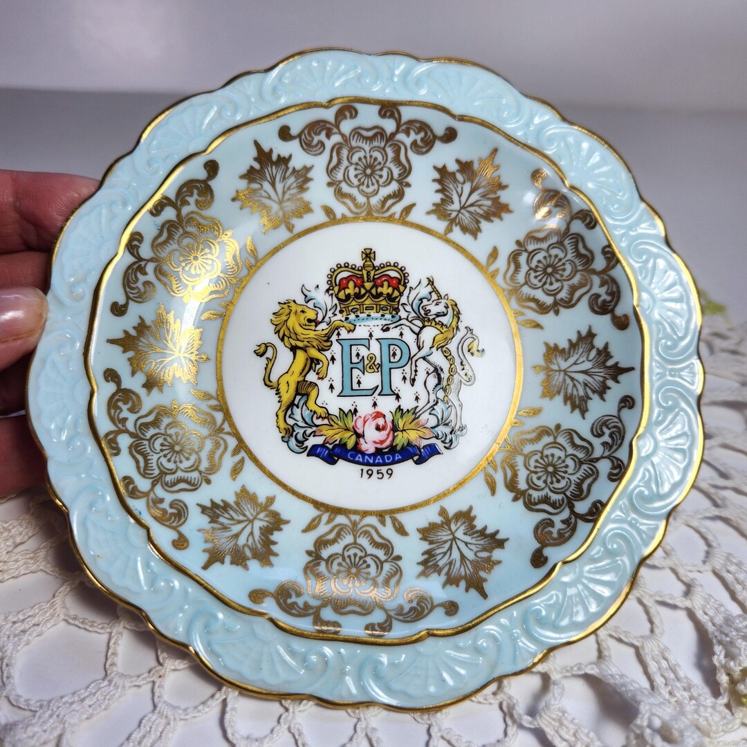Paragon Bone China Dish Queen Elizabeth & Prince Philip St. Lawrence ...