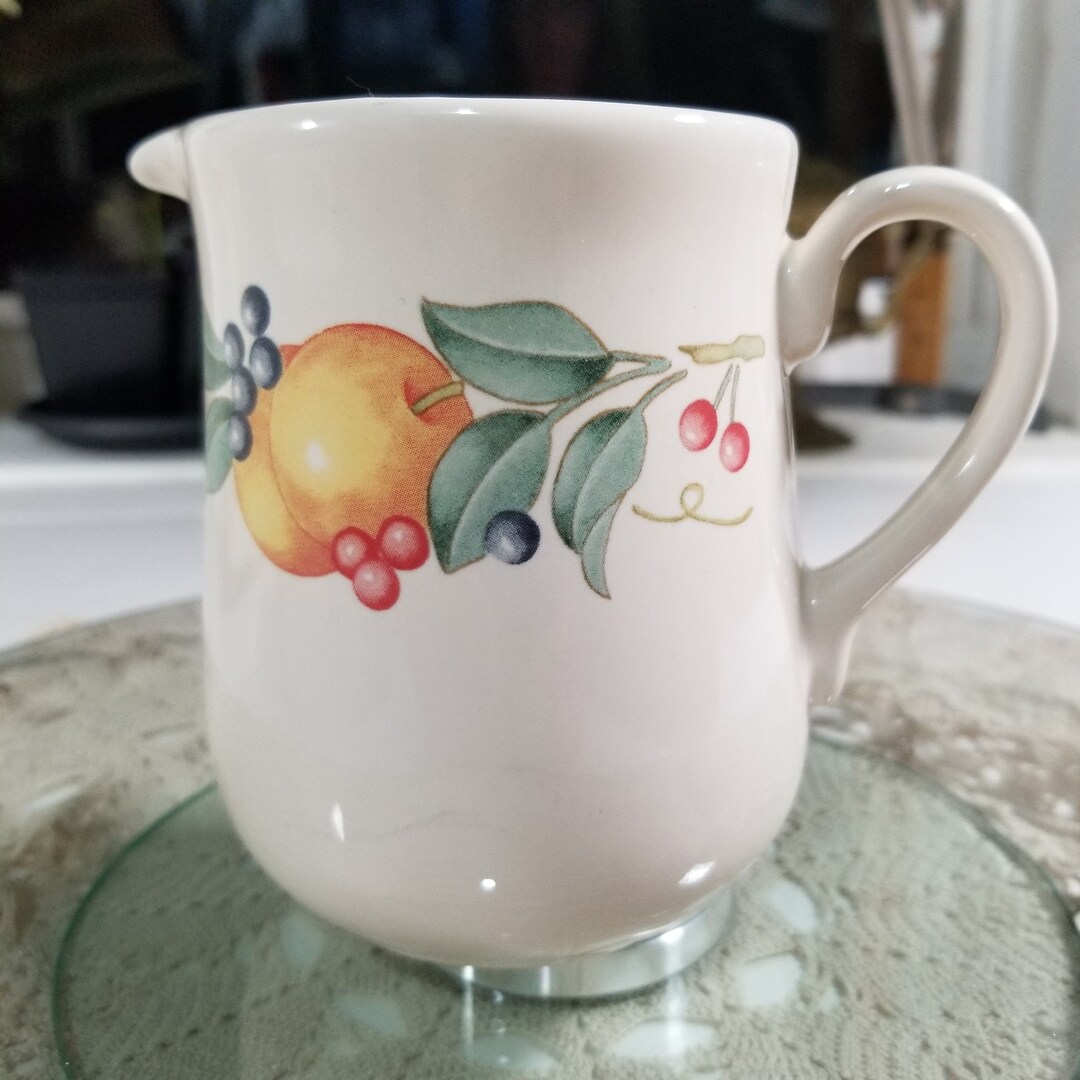 Corelle Abundance Creamer Pitcher Vintage Fruit and Leaves Cream Colour ...