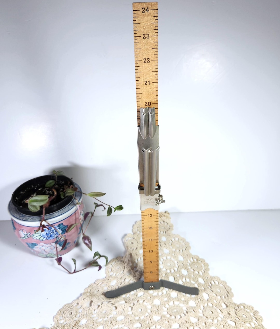 Vintage Skirt Marker Dress Hem Marker 24 Tall Seamstress Dressmakers Tool USA - Etsy