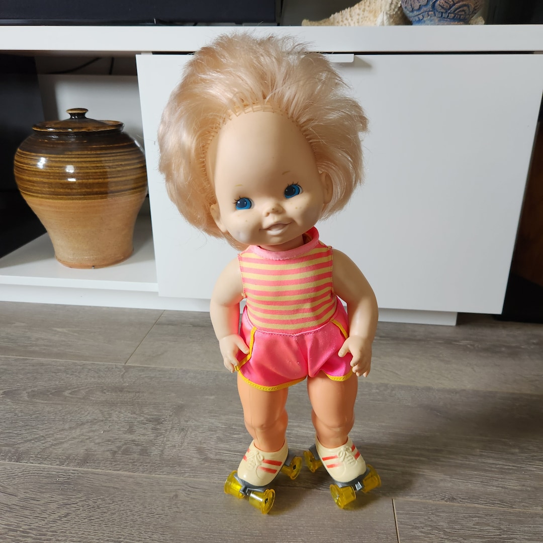 Mattel Baby Skates Doll Works Wind up and Go Roller Skating Doll ...