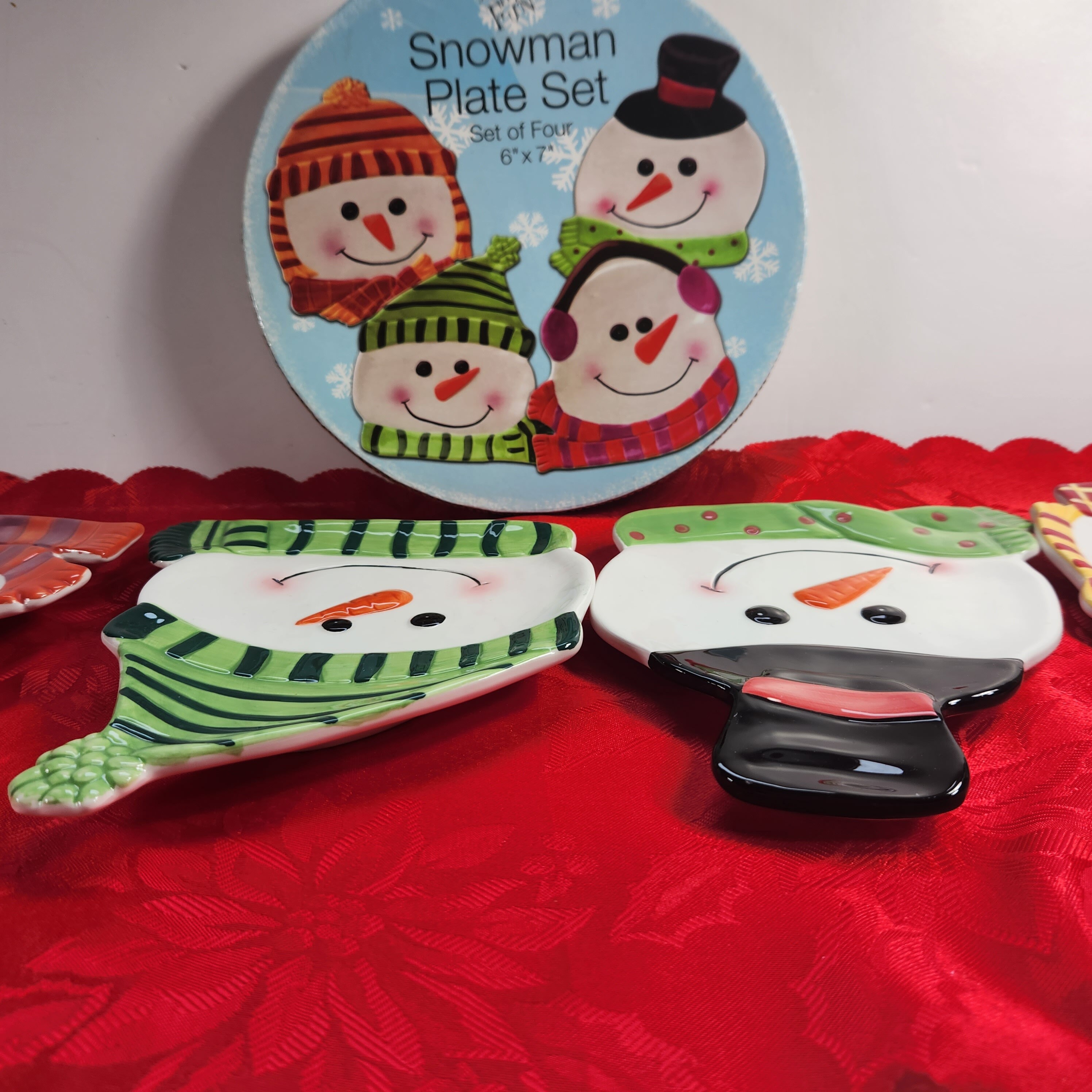 Vintage Set of 4 Snowman Plates Christmas Boston Warehouse snow Much ...