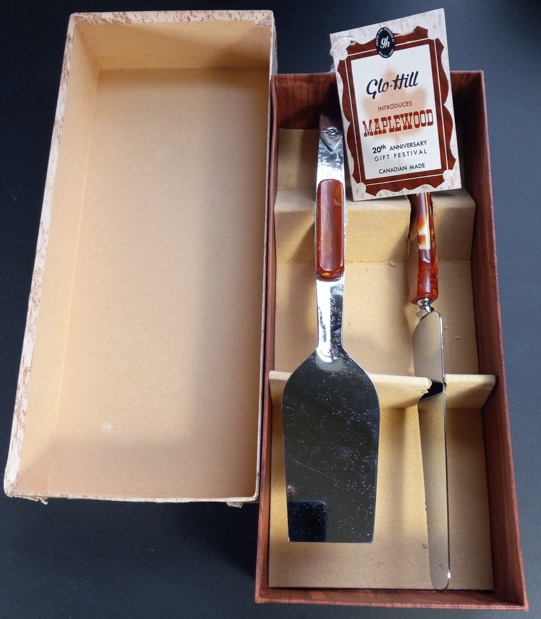 Glo-hill Vintage MCM Maplewood Cake Pastry Servers Marbled Bakelite in ...