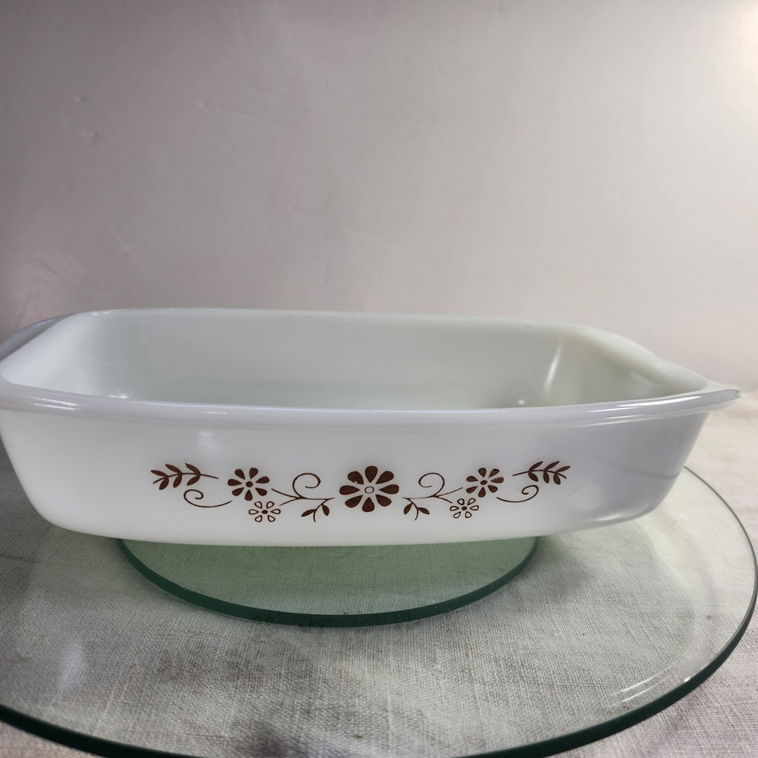 Dynaware Casserole Dish Daisy Floral Rectangle Milk Glass 10.5” Wide 2 ...