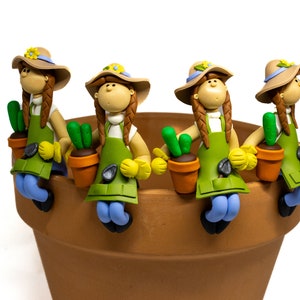 Plant Lady Potsitter- Flower Pot Sitter- House Warming Gift - Plant ...