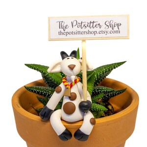 Goat Pot Sitter - Goat Lover Gift - Goat Pot Hugger - Flower Pot Sitter - Plant Pot Pal - Flower ...