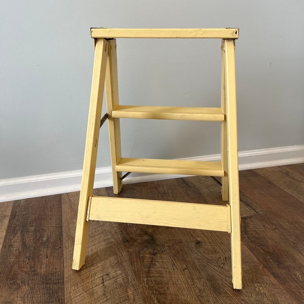 Vintage Step Ladder Stool - Etsy