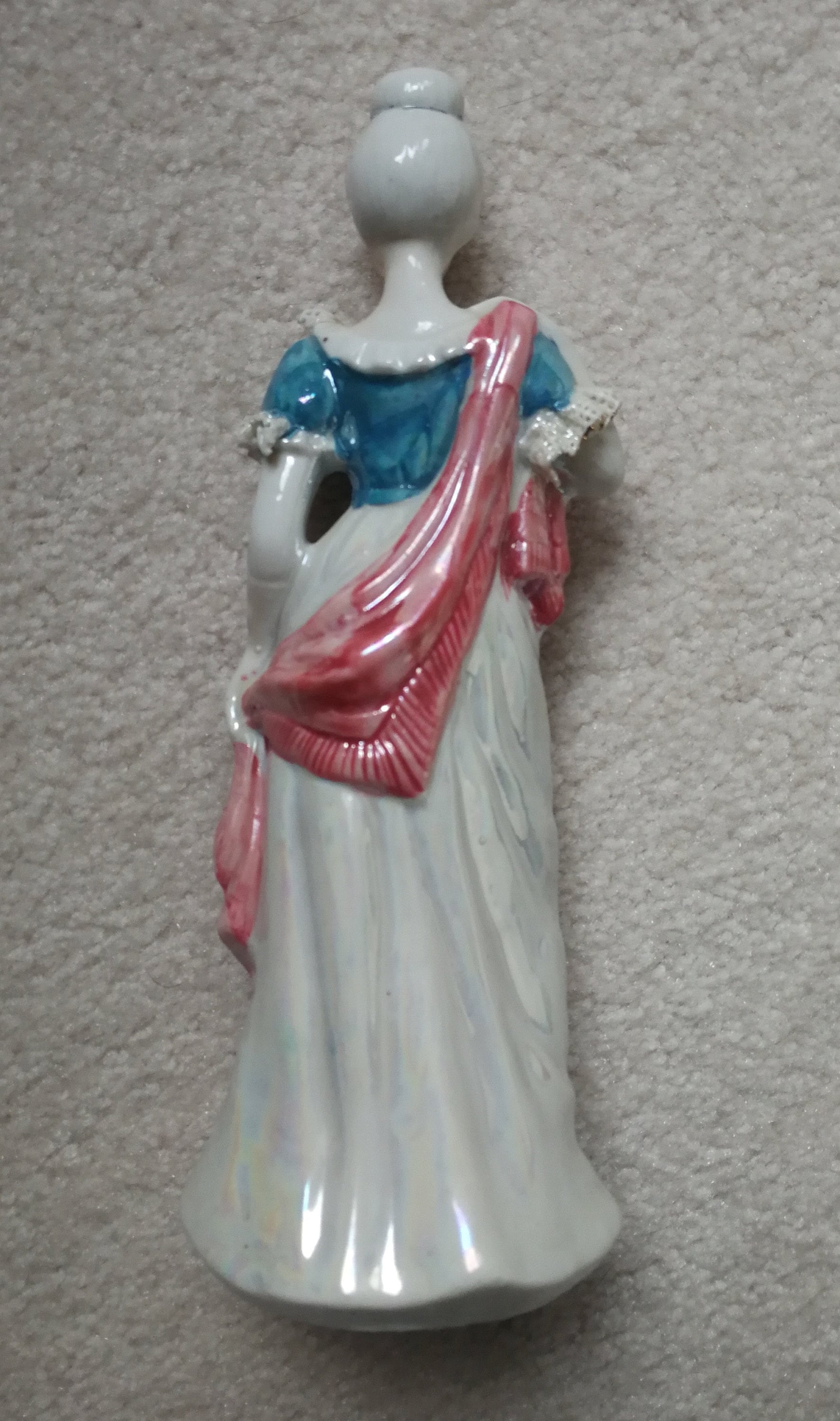 Vintage Porcelain Lady Figurine With Iridescent Color and Lace - Etsy