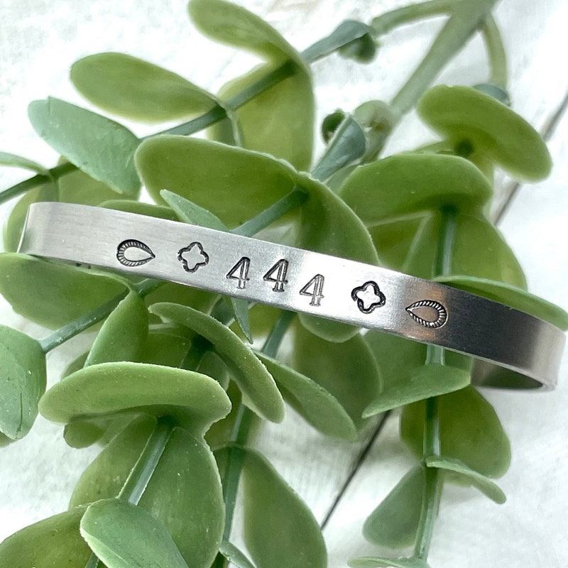 Angel Silver Wolf - Etsy