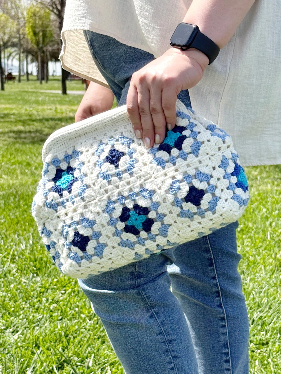 Handmade Granny Square Crochet Pouch – Colorful Boho Clutch - Etsy