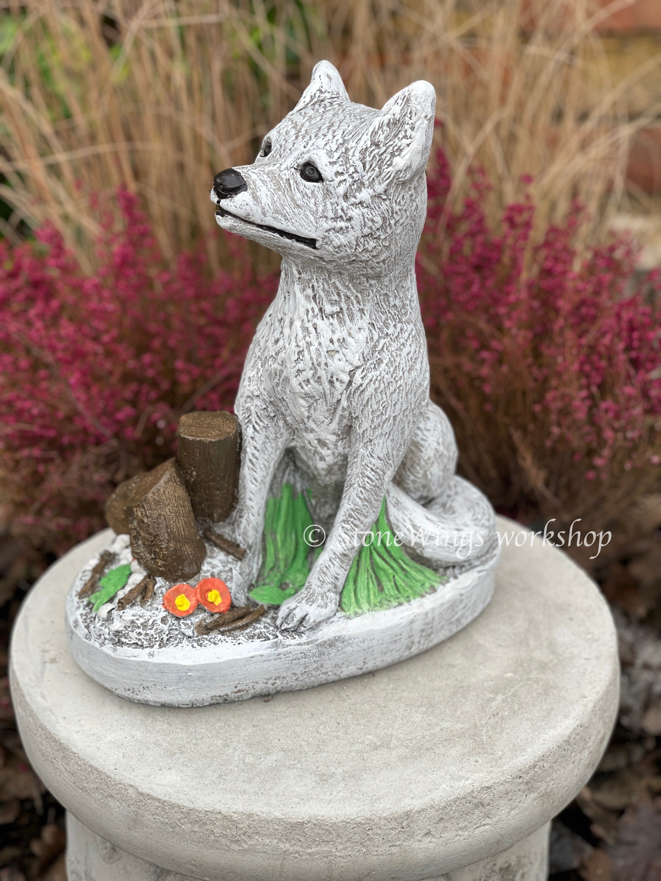Sitting fox figurine Concrete fox sculpture Fairy garden fox Small ...