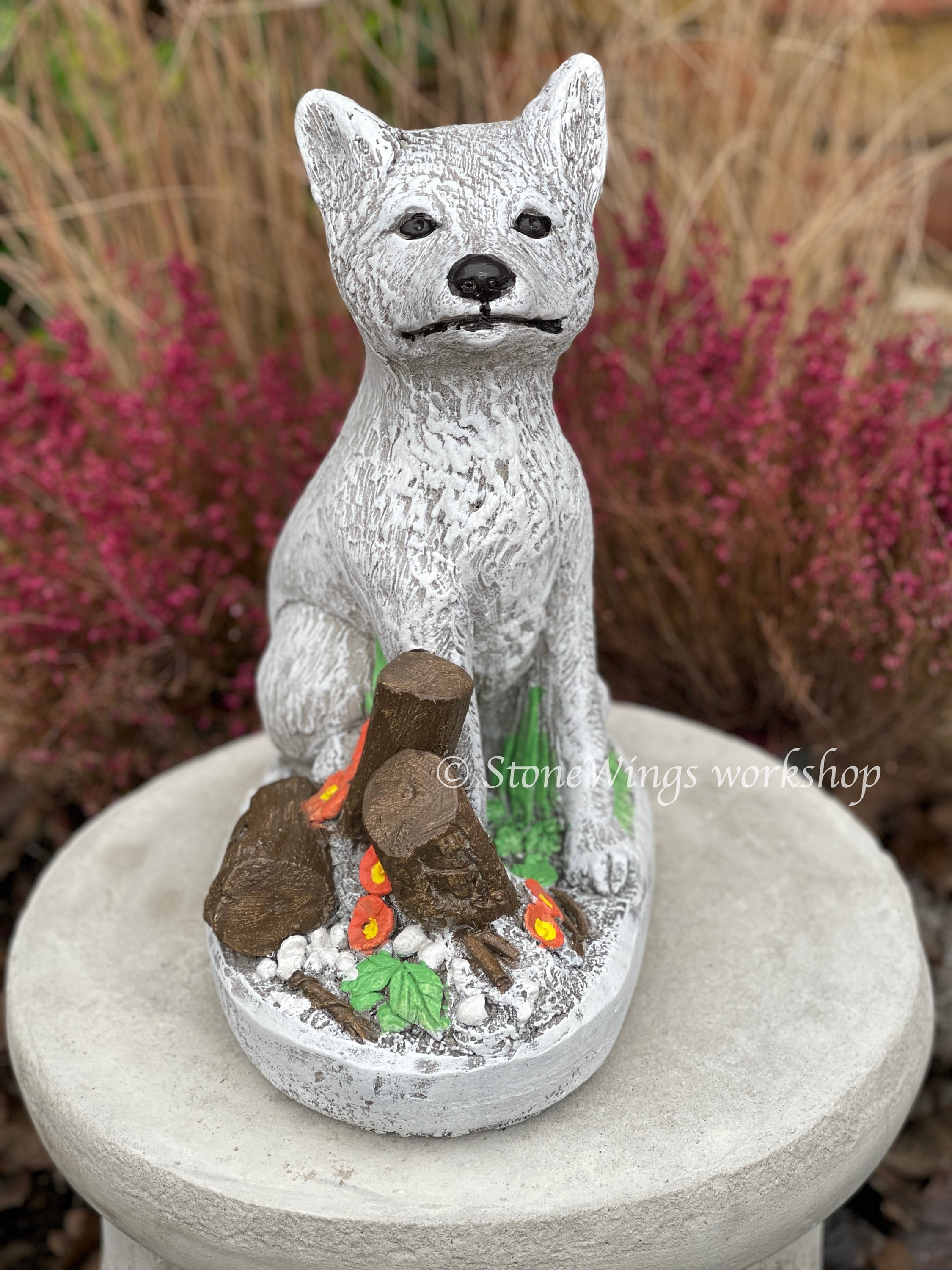 Sitting fox figurine Concrete fox sculpture Fairy garden fox Small ...