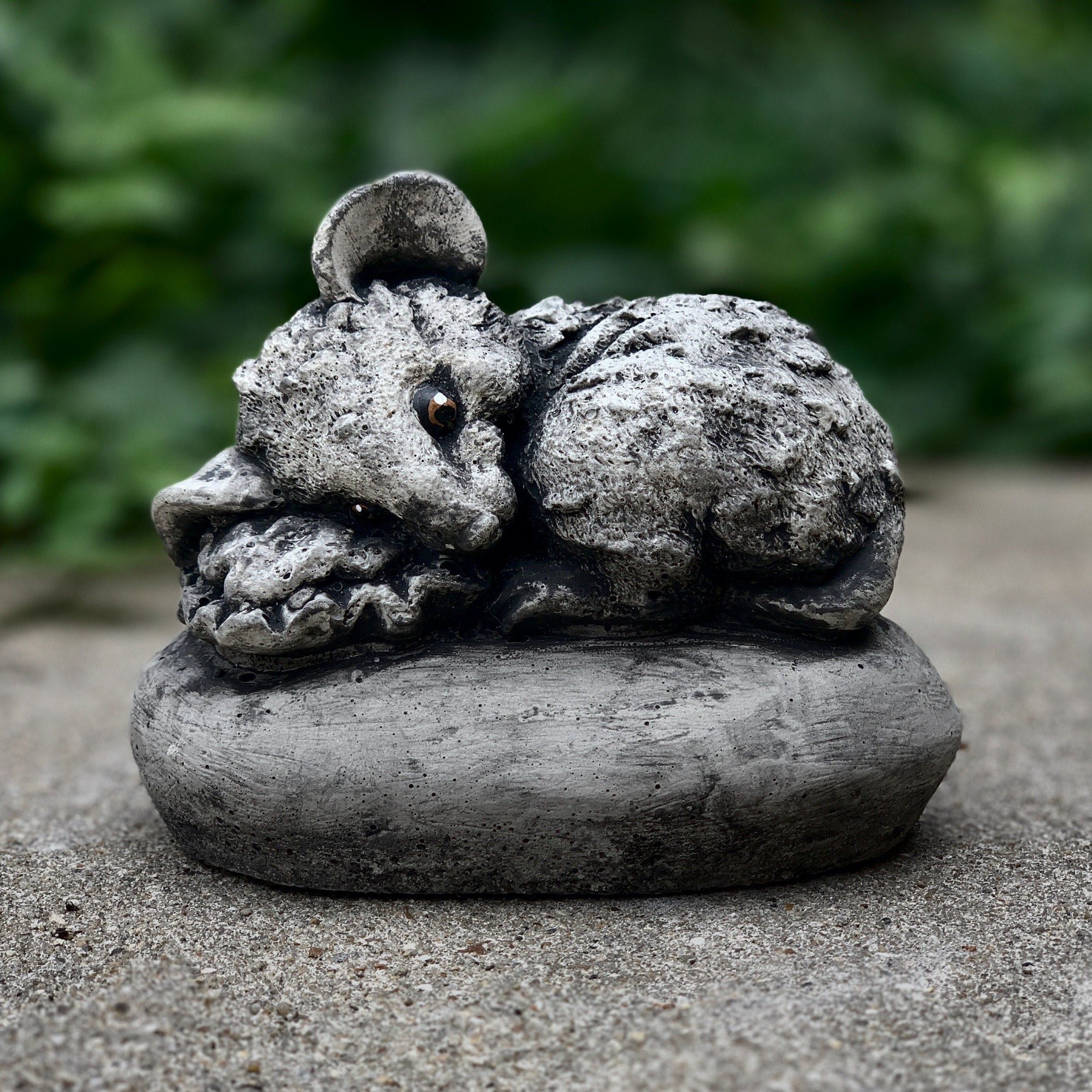 Mouse Garden Statue