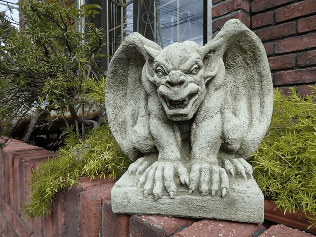 Concrete Monster Statue Gothic Halloween Decor Stone Guardian Gargoyle ...