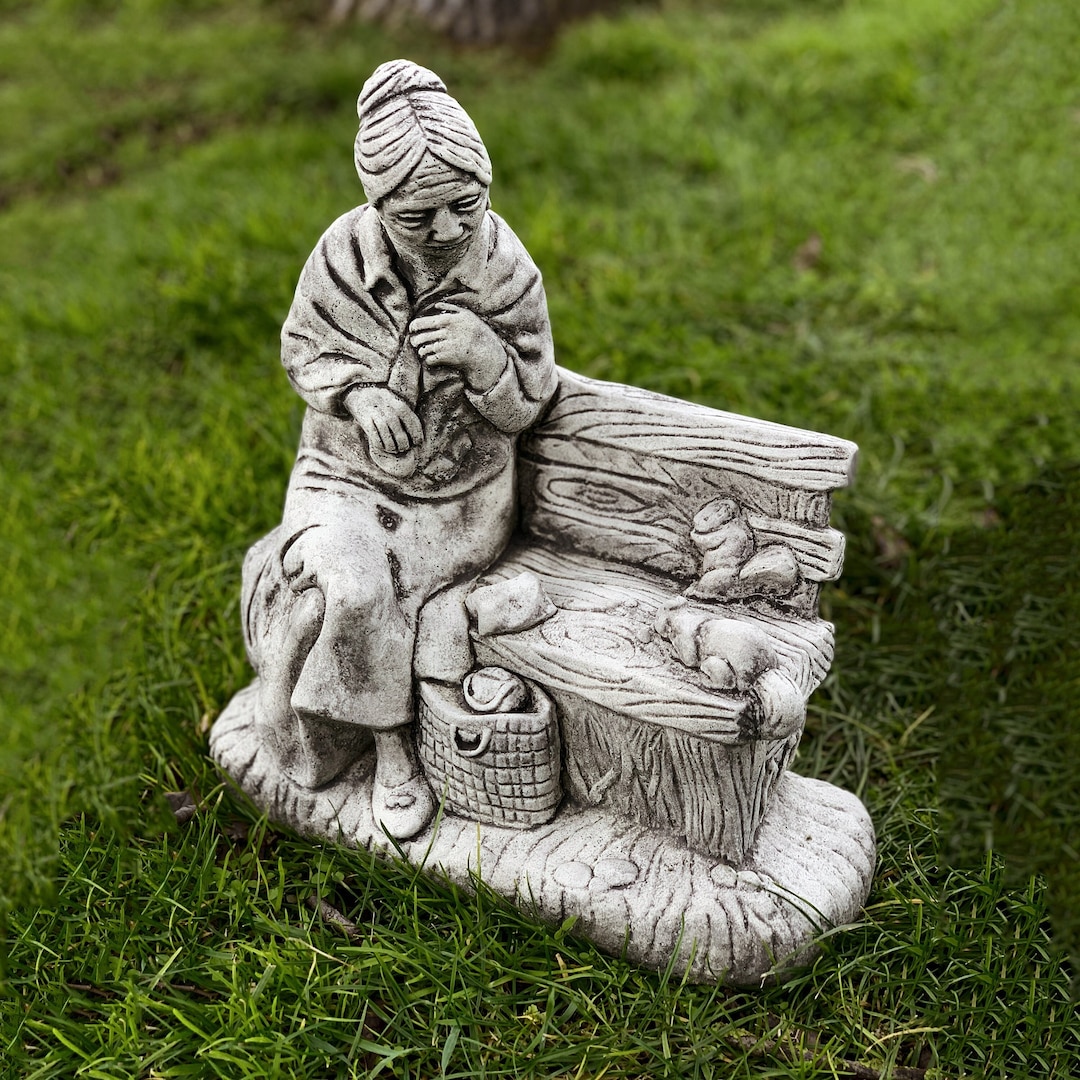 Grandma on a Bench Statue Concrete Mother Sculpture Stone Grandparents ...