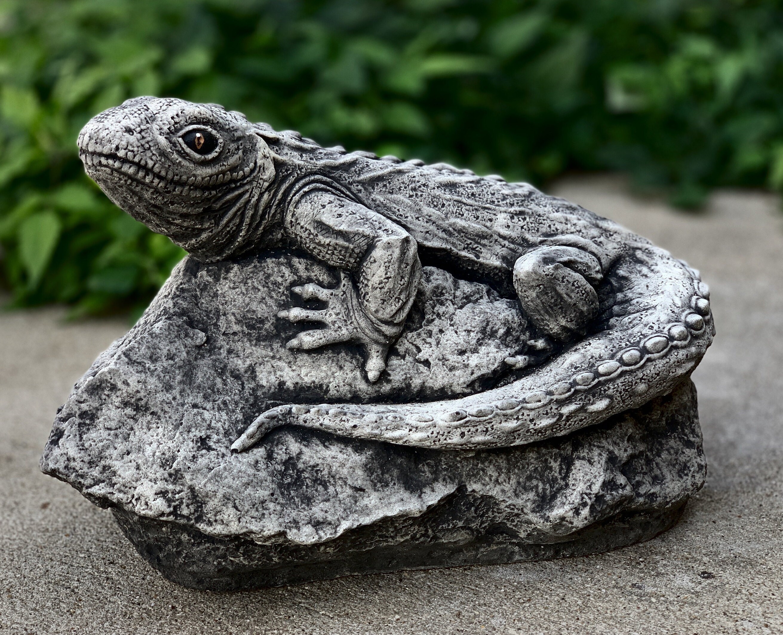 Lizard Garden Statues