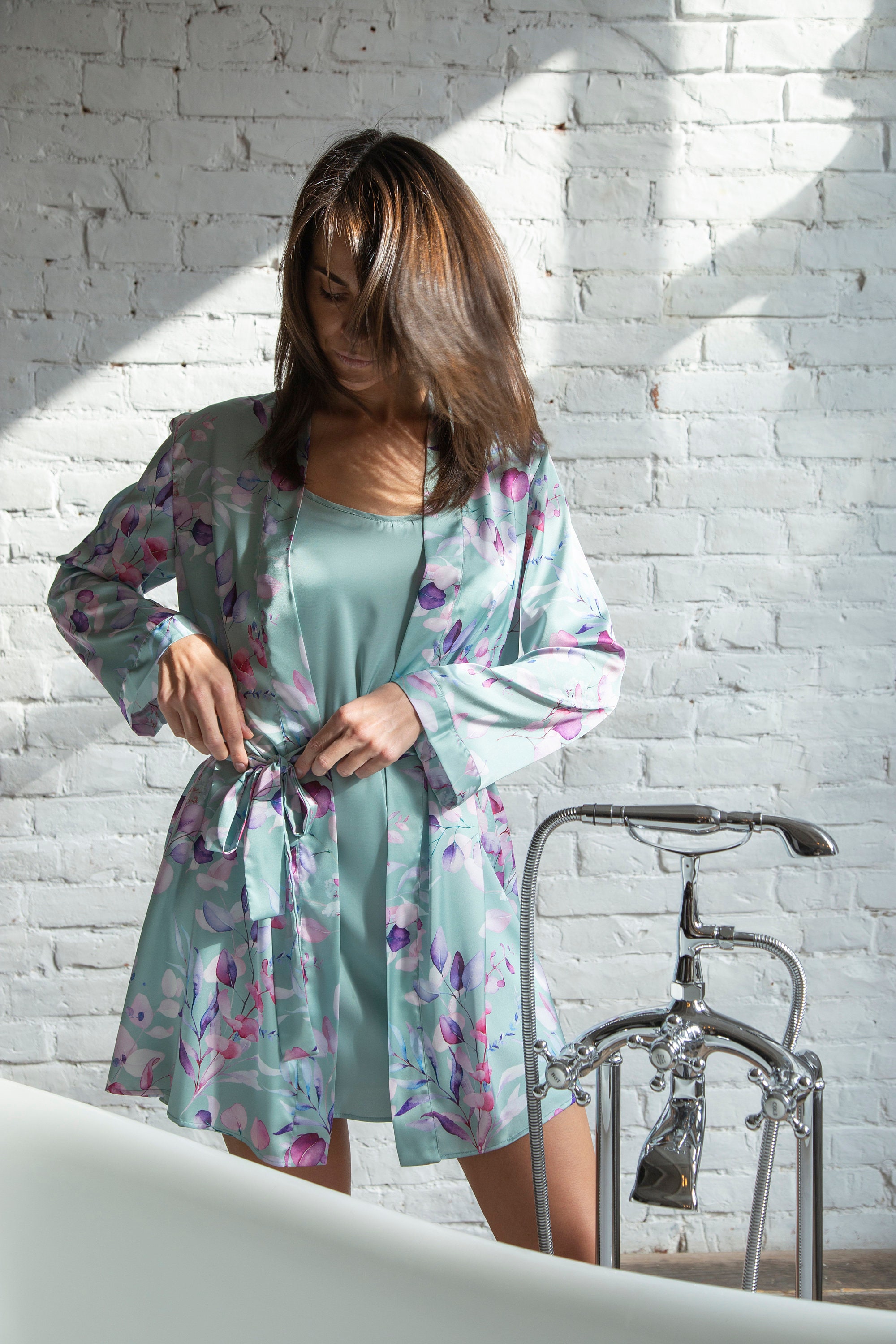 Set Exclusive Silk Robe and Nightgown / Robe With Flower Print - Etsy