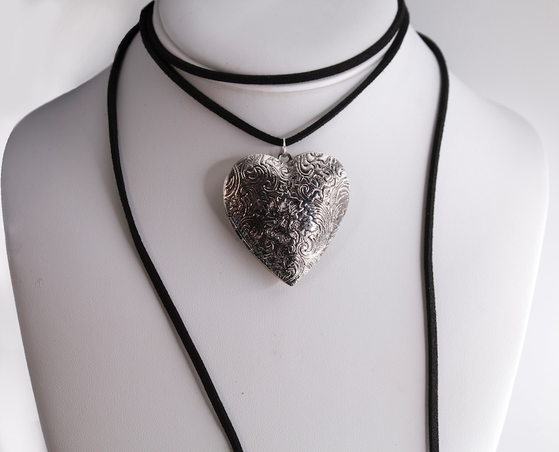 Loose Tooth Locket - Etsy