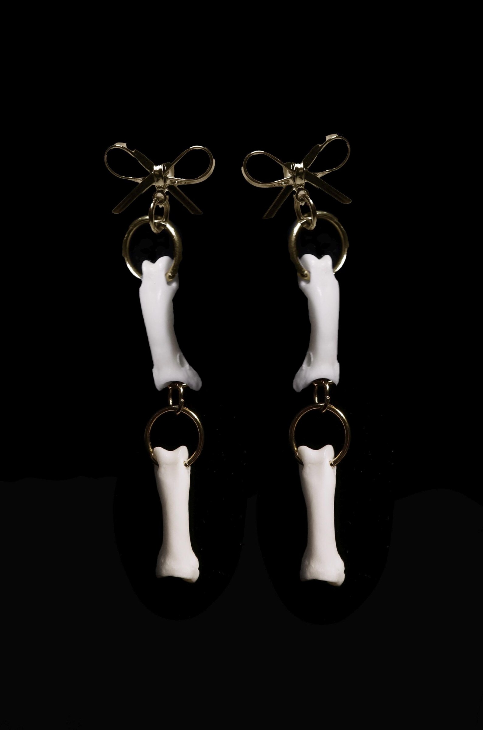 Cutesie Tootsies Toe Bone Earrings - Etsy