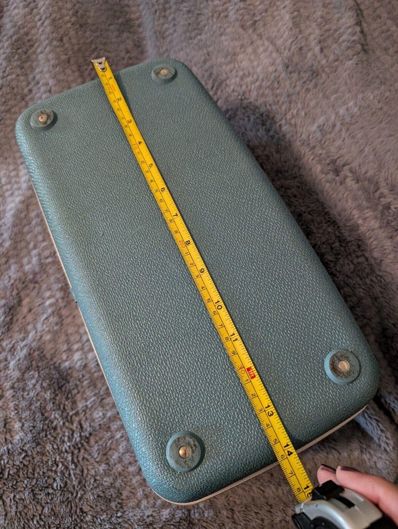 Vintage 1960s Powder Blue Samsonite Silhouette #1212 Hard Train Case ...