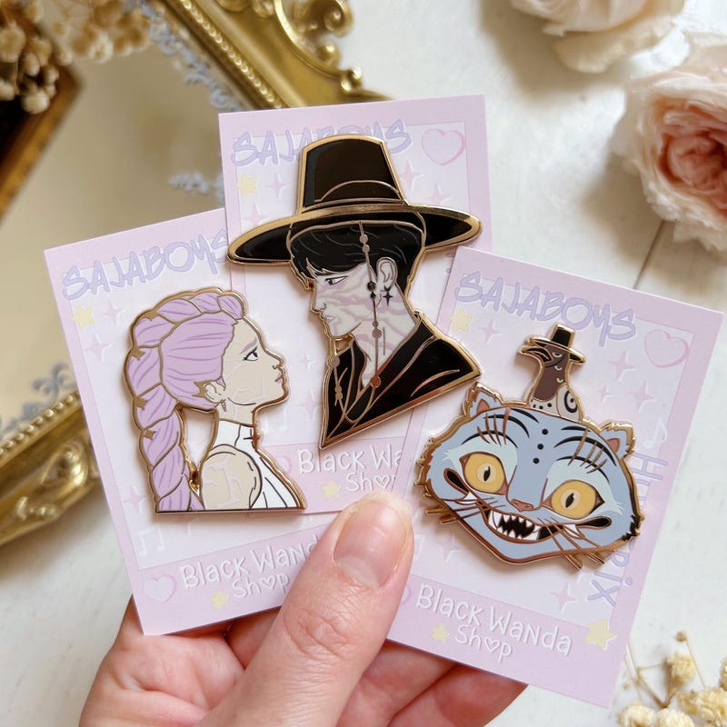 Kpop demon hunters enamel - Etsy.de