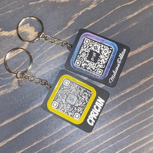 QR Code Keychain - Etsy