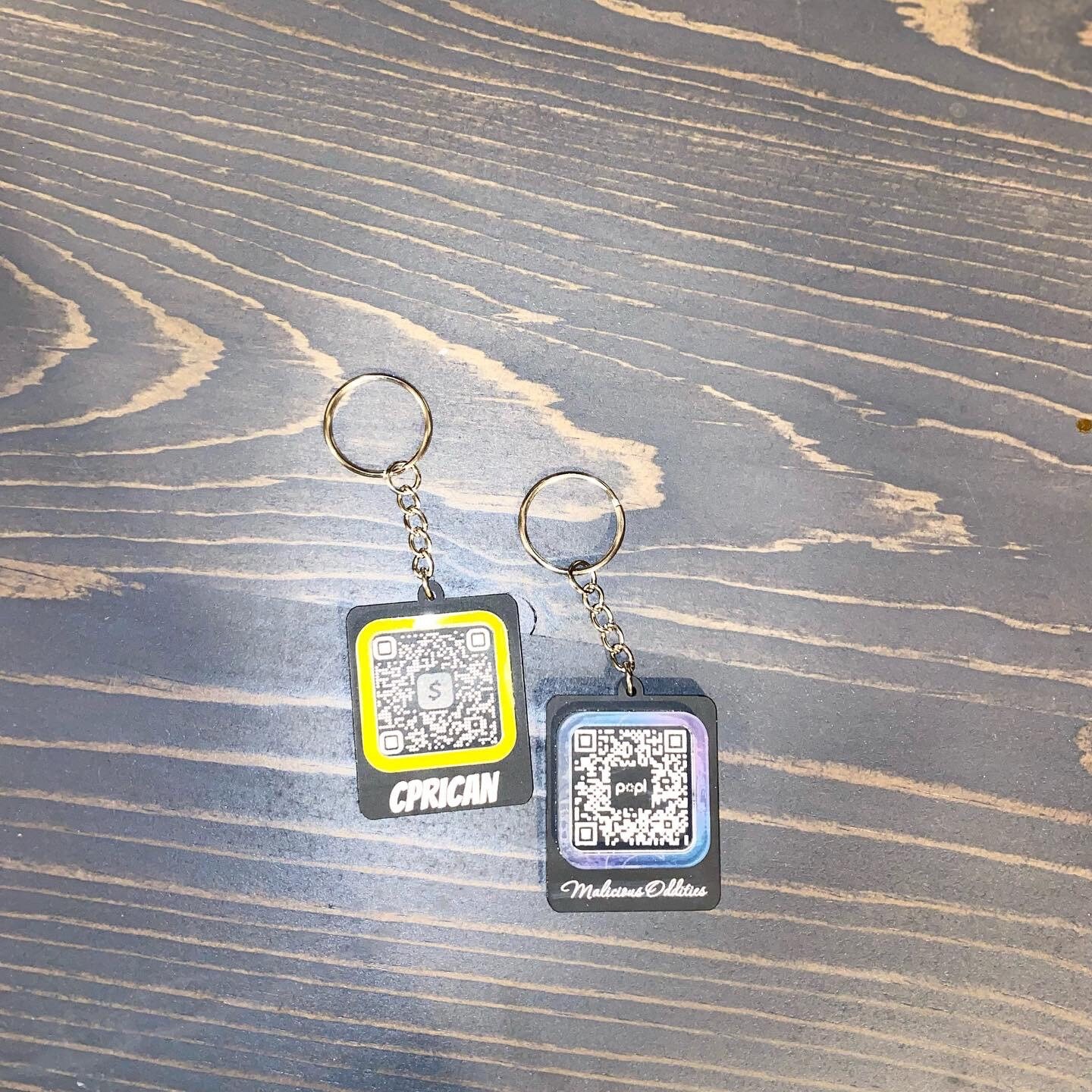 QR Code Keychain - Etsy