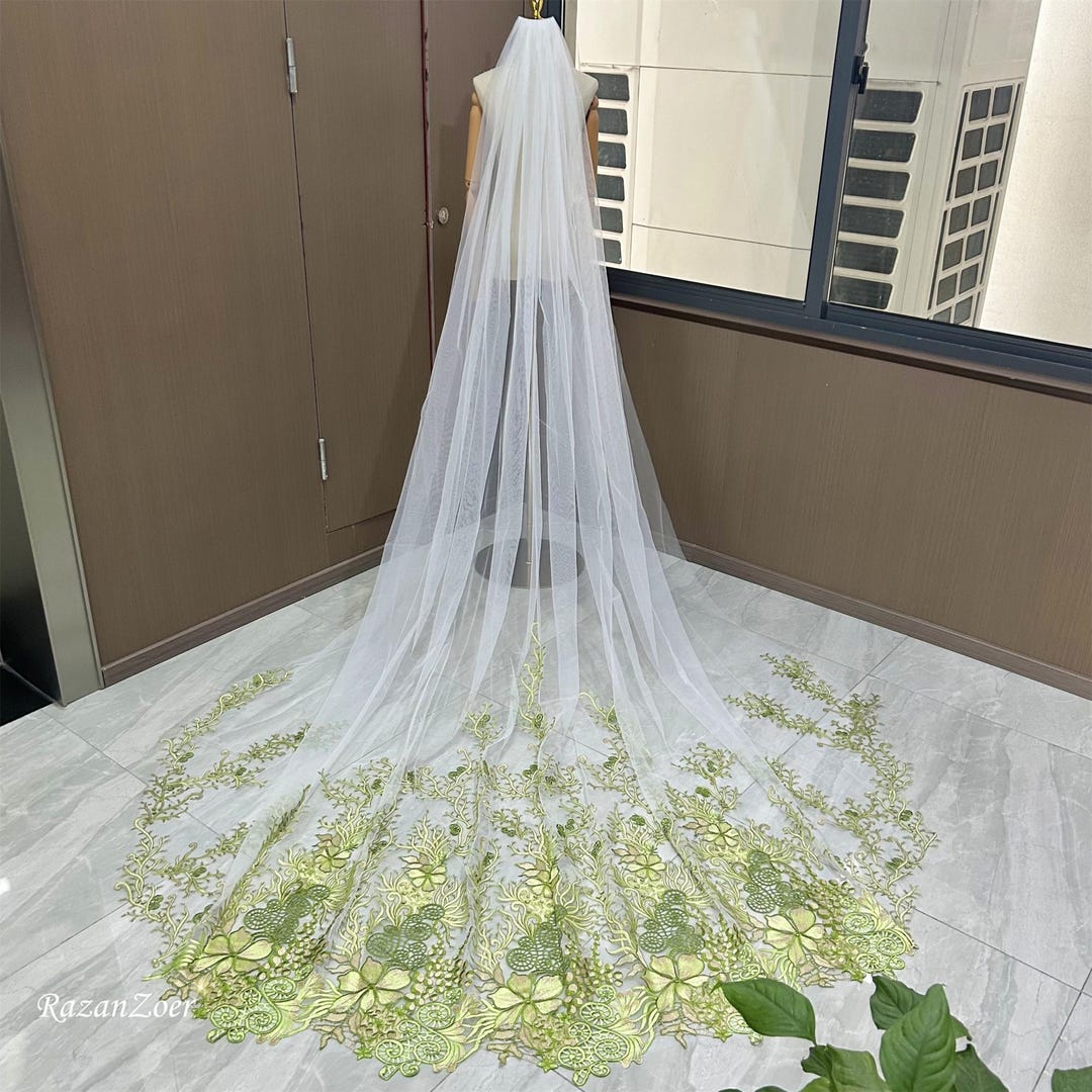 Green Seaweed Veil Floral Lace Veil Brilliant Sage Green Wedding Veil, Circle Chapel Cathedral ...