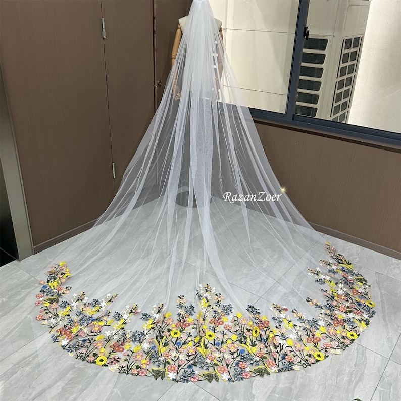 Colorful Wild Flowers Lace Wedding Veil Rainbow Floral Lace Veil Flower ...