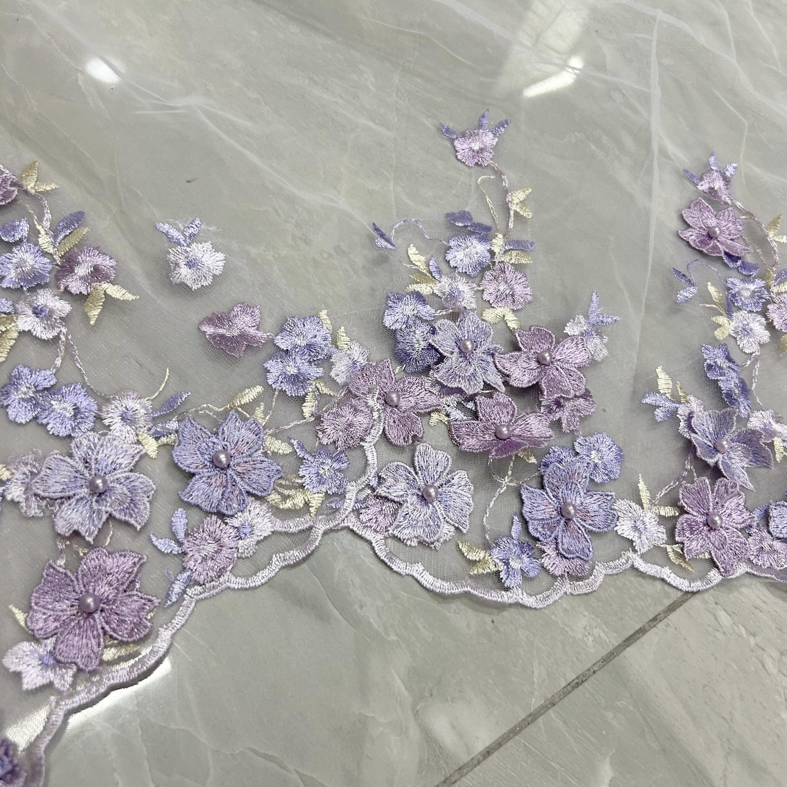 Exquisite Purple Violet Floral Lace Veil, Pearl Flower Wedding Veil ...