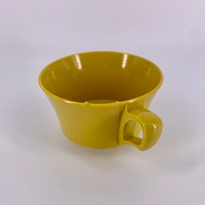 Vintage Melamine Camping/outdoor Cups, Allied Chemical Mustard Yellow ...