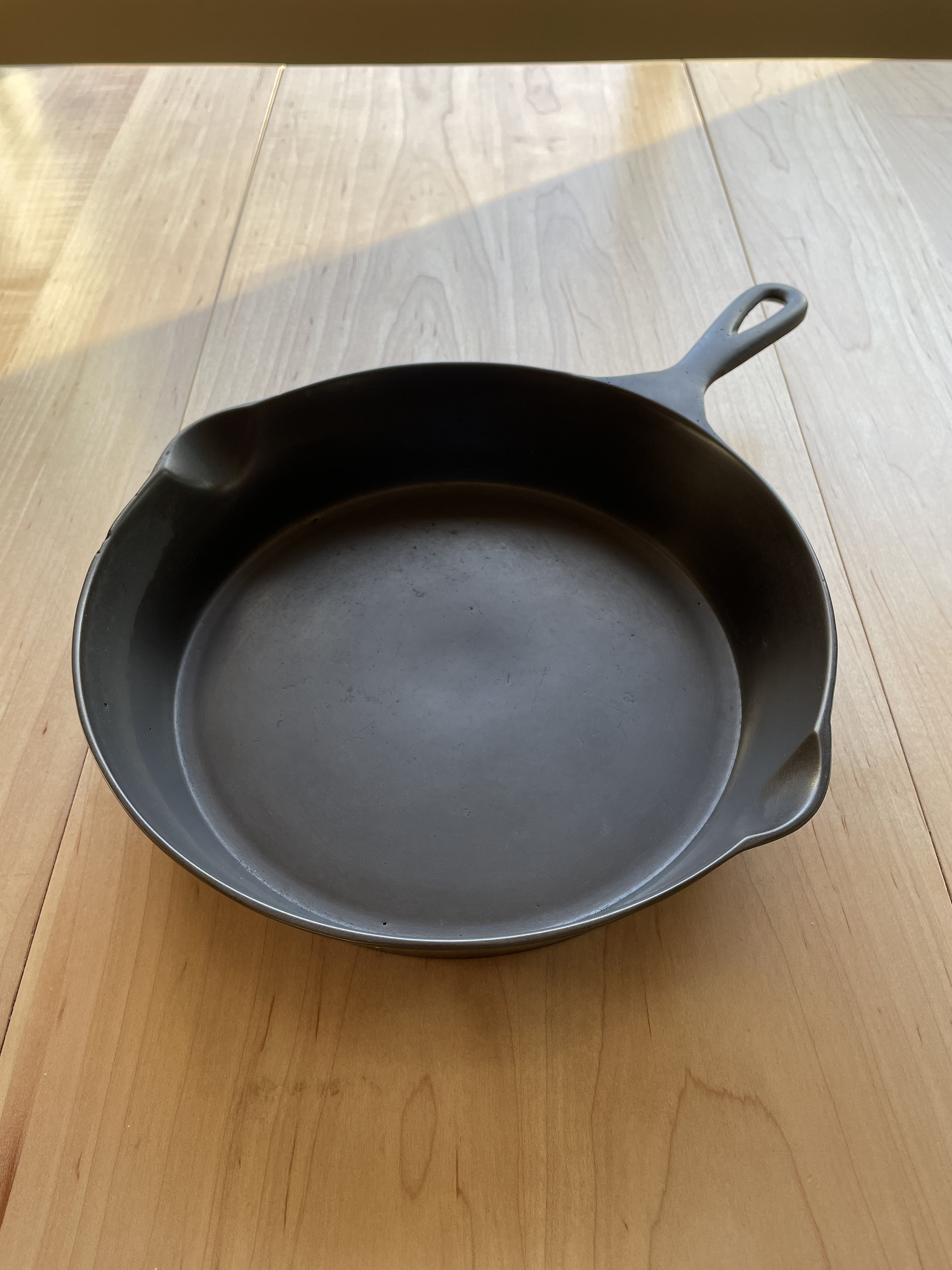 Wapak 8 Z Logo Cast Iron Skillet - Etsy