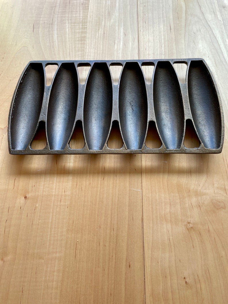 Unmarked Griswold No. 6 Vienna Roll Pan P/N 958 - Etsy