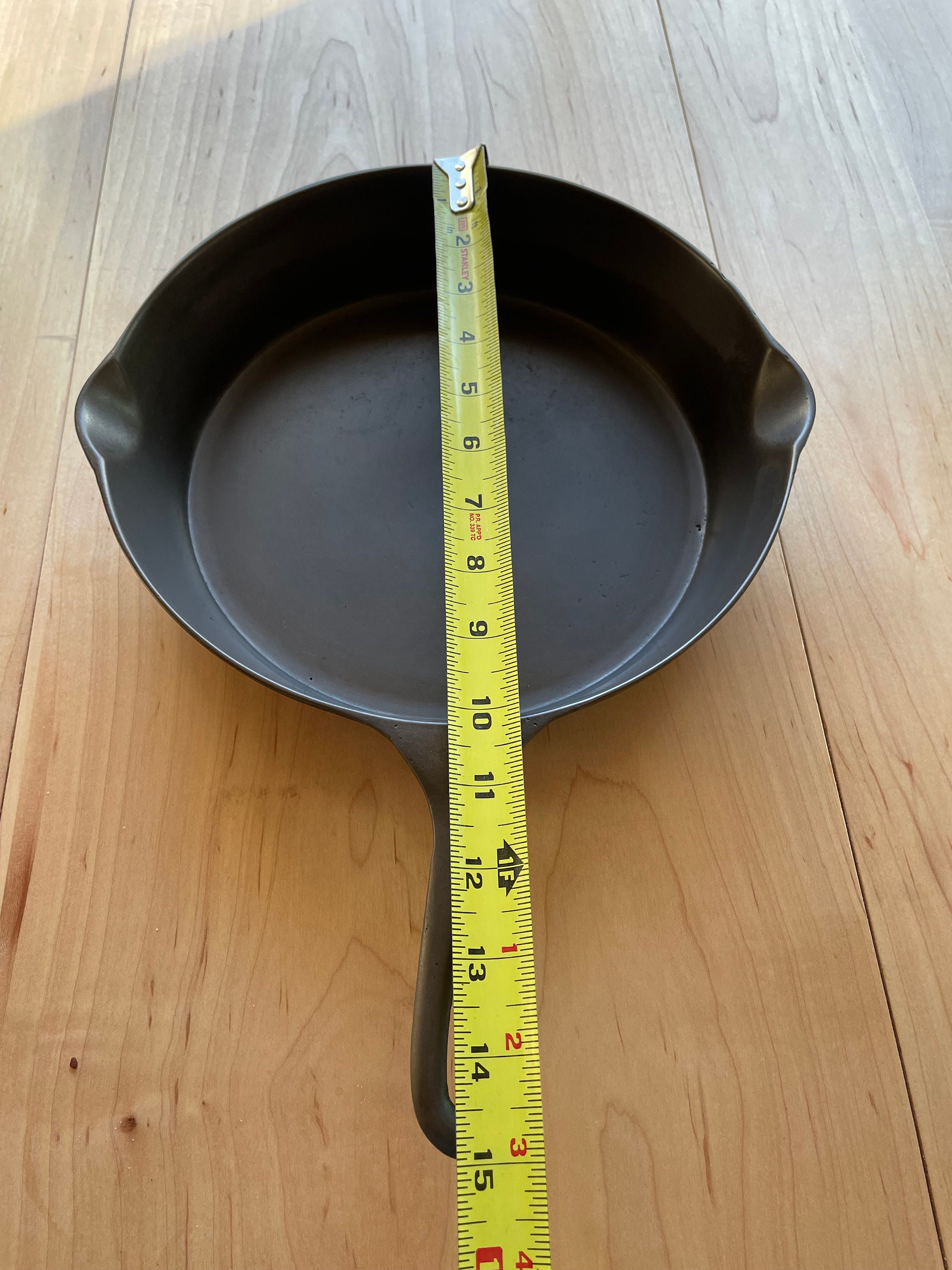 Wapak 8 Z Logo Cast Iron Skillet - Etsy