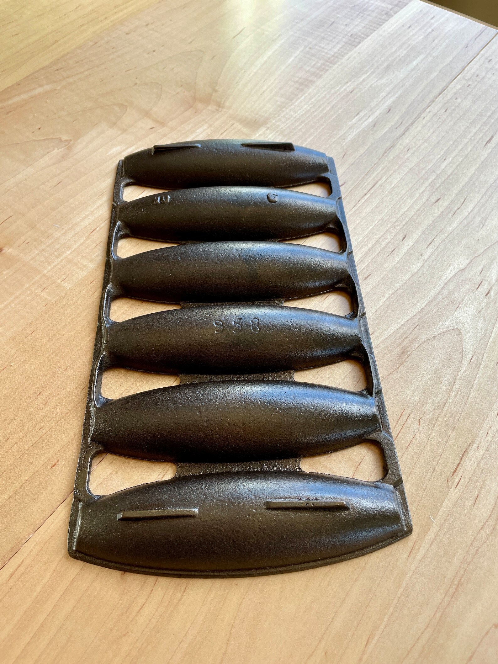 Unmarked Griswold No. 6 Vienna Roll Pan P/N 958 - Etsy