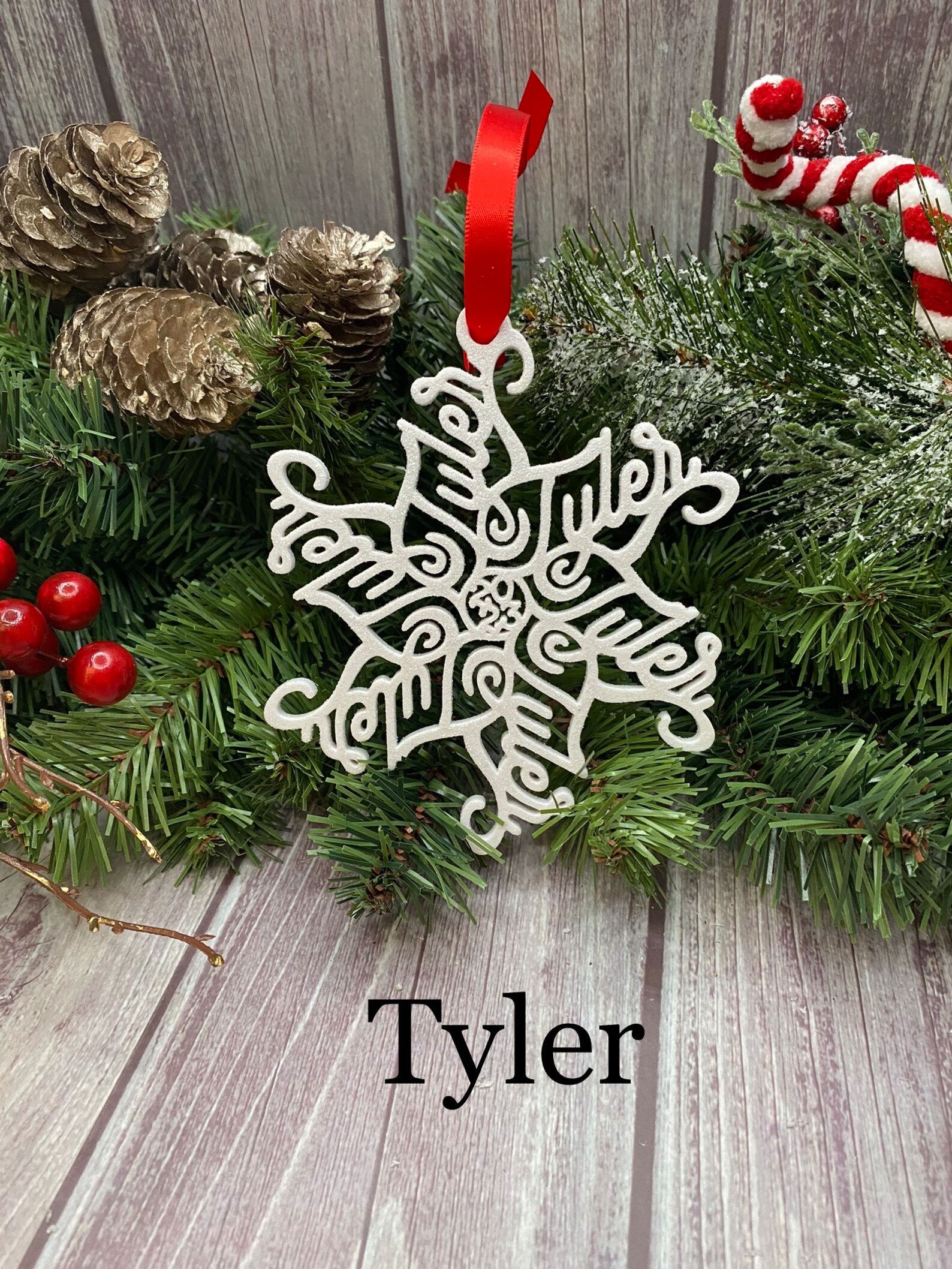 Personalized Snowflake Ornament: Custom Name Keepsake - Etsy