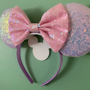 Mouse Ear Holders - Stylish Disney Ear Display Stands Mickey or Minnie ...