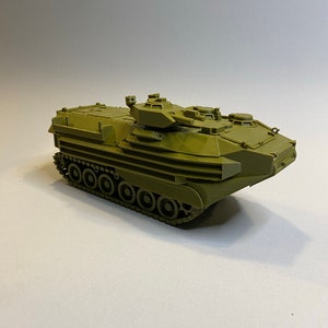 USMC AAV P7 United States Marine Corp Amphibious Assault Vehicle 1/54 ...