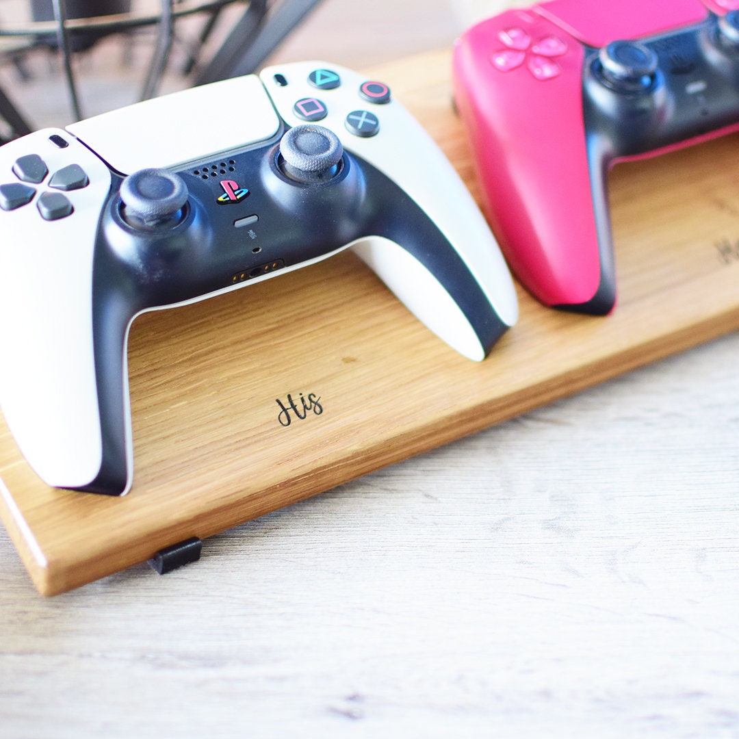 Personalized Wooden PS5 DUO Controller Display Stand - Dualsense Oak ...