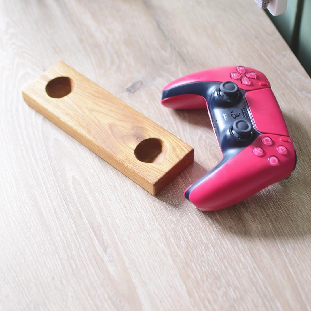 PS5 Dualsense Wooden Controller Carved Vertical Stand Holder Oak Walnut ...