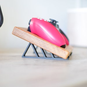 PS5 Dualsense Wooden Controller Carved Display Stand Holder Oak Walnut ...