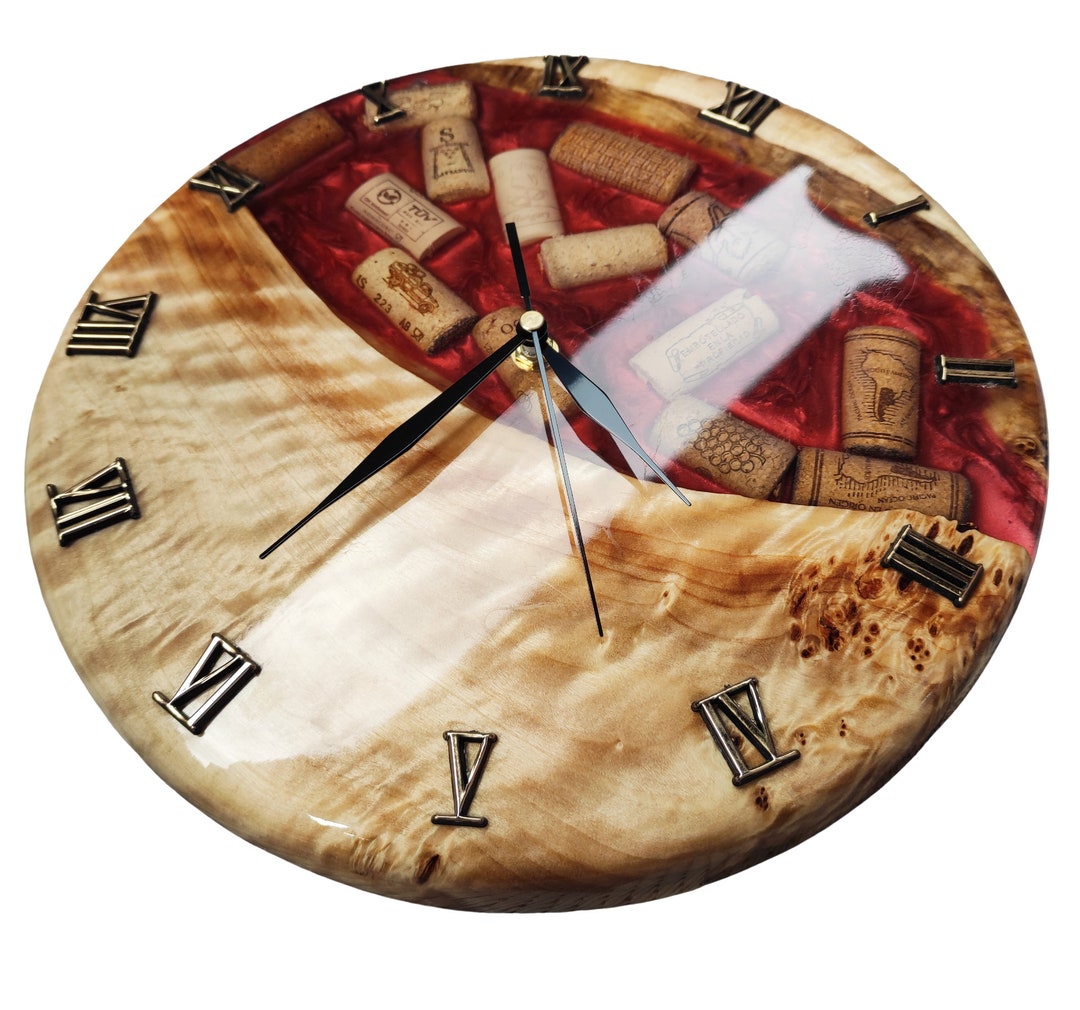 Wooden Clock With Wine Corks Embedded in Resin, Red Resin, Epoxidharz ...