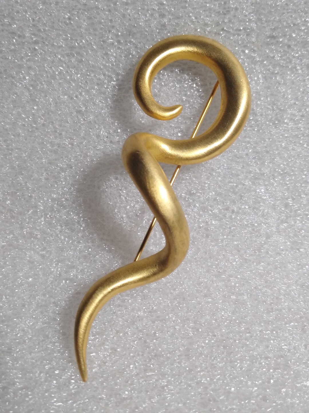 Wavy Swirl Abstract Vintage Modernist Brooch Matte Gold Tone - Etsy
