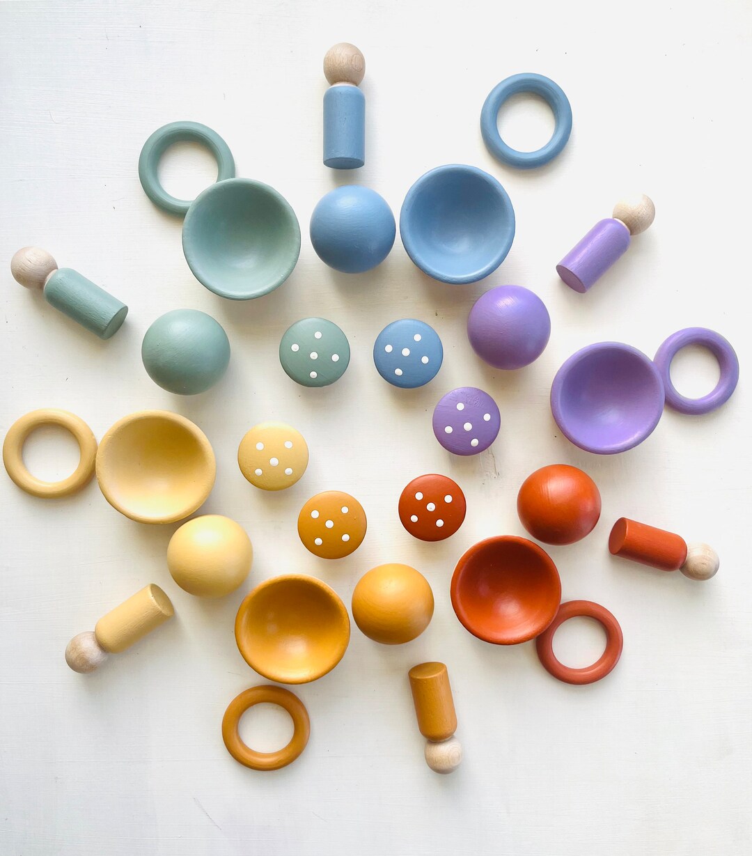Rainbow Sorting Toy | Montessori Toddler Toy | Loose Parts Play ...