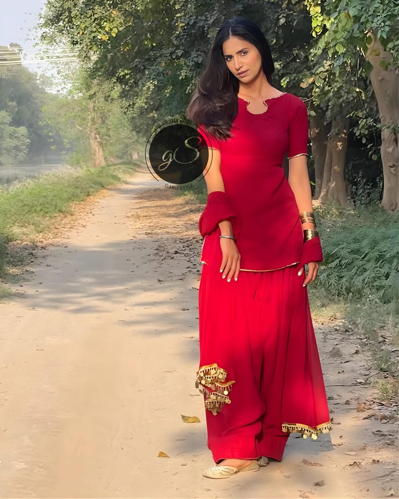 Handmade Silk Shalwar Kameez Suit: Custom Pakistani Party Wear - Etsy