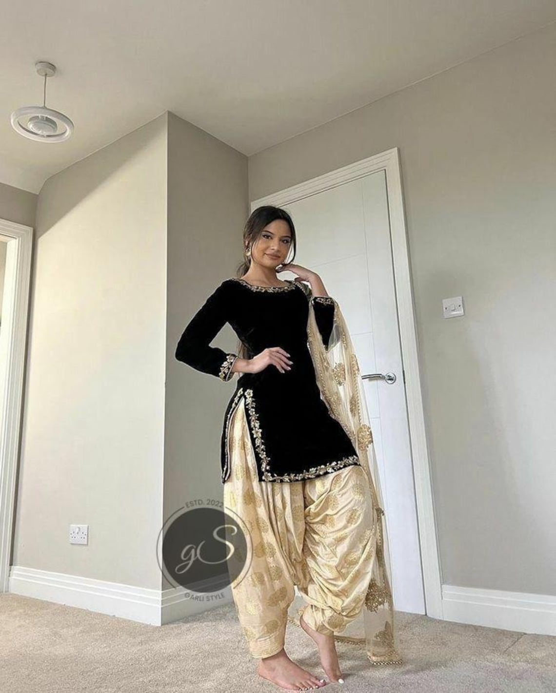 Designer Punjabi Patiala Salwar Kameez Suit for Girls and Women Velvet ...