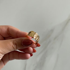 Lira Ring - Etsy