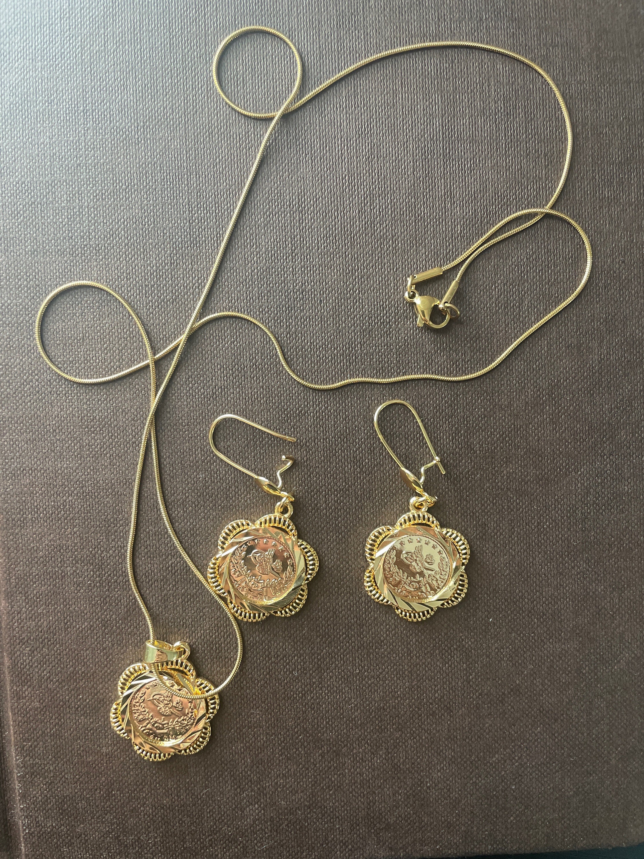 Lira Necklace: Elegant Gold Pendant, 9-inch Chain - Etsy