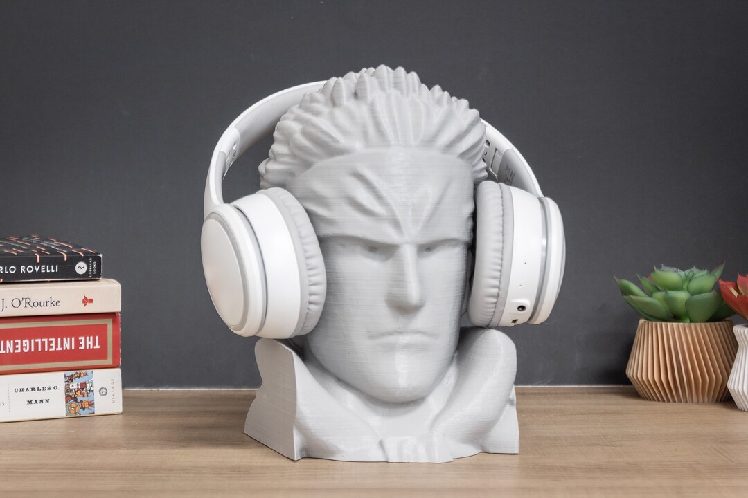 Snake Headphone Stand | Metal Gear Headphone Holder | Perfect Gamer ...